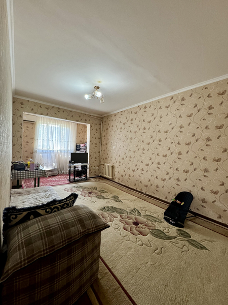 Срочно продам квартиру 2/2/4 Юнусабад 13