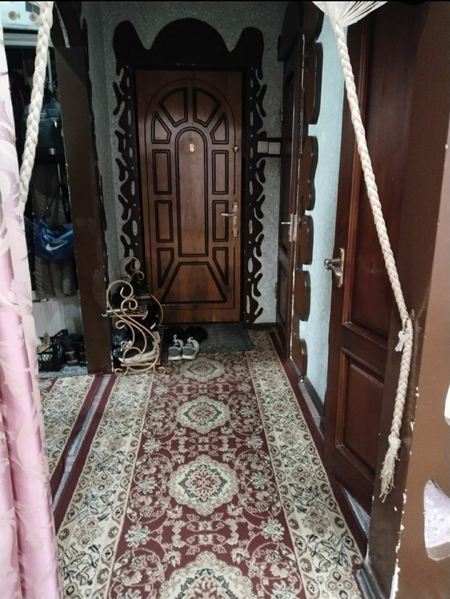 Qoyliqda kvartira sotiladi