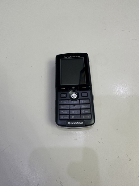 Продается Sony Ericsson k750i новый