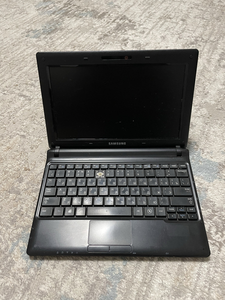 Продаетс нетбук, сотилади netbook