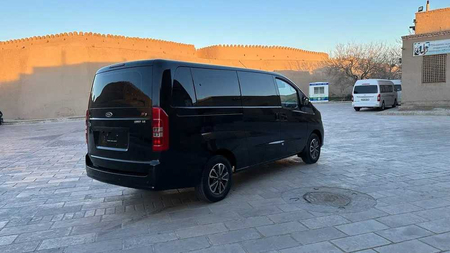 чёрный Jac m3   China Motors