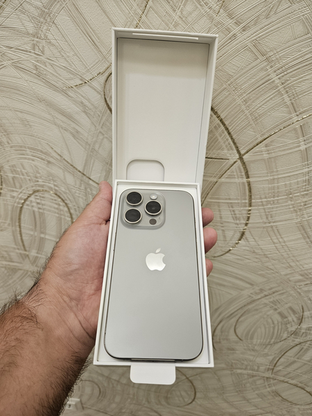 Iphone 15 pro 128 gb