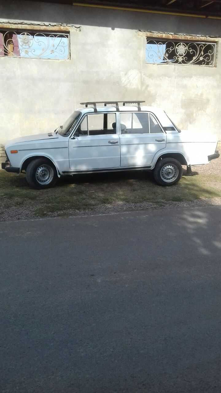 Vaz 21 06 sotiladi metan gazda
