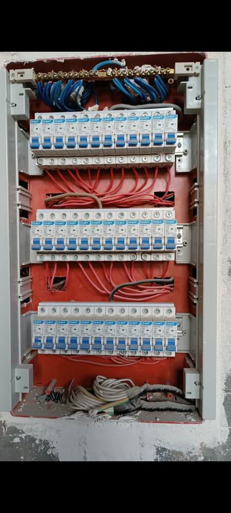 Elektromantaj ishlarini qilamiz