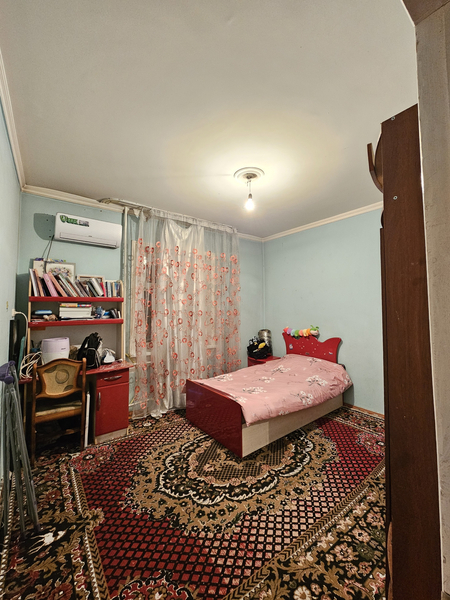 Срочно продаю 5 комнатную квартиру