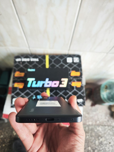 Xiaomi Redmi Turbo 3 (Poco F6) 12+8/256