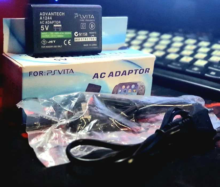 Зарядное устройство для Ps vita Fat,новая,запечатаная