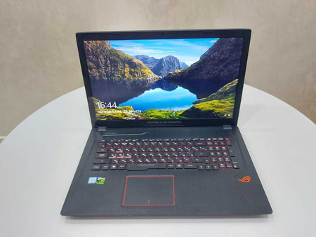 Игровой ноутбук Asus ROG GL753V
