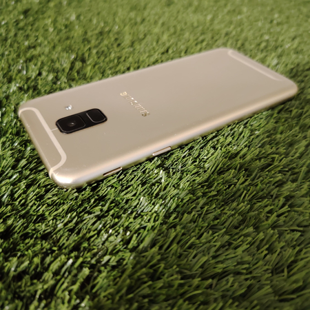 Samsung Galaxy A6 sotiladi
