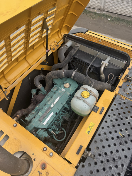 Ekskovator volvo 145