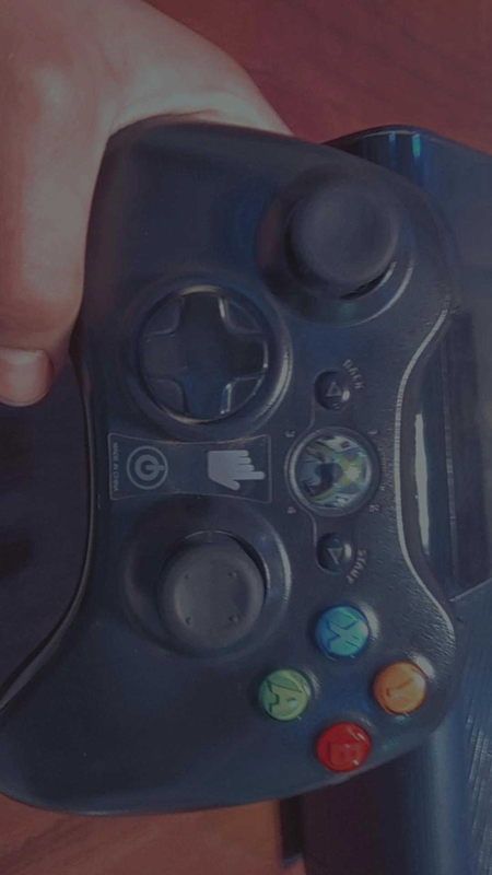 Продаю xbox 360 e,хорошое состоянии,500gb,два джойстика новые,игр мног