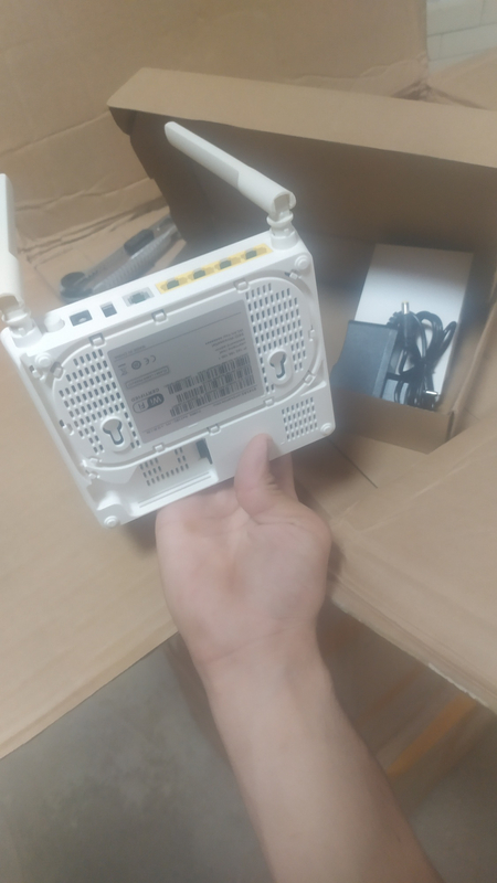 GPON wifi router Huawei EG8141a5