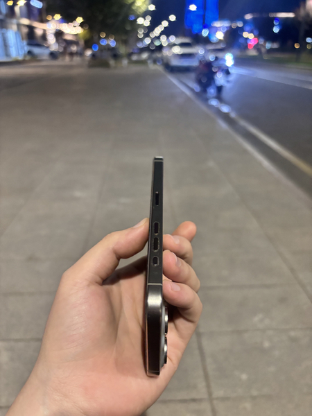 Iphone 15 pro max 256gb natural