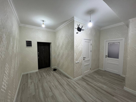 Arenda Qora qamish 1/4 novastroyka 3 xona mebelsiz uzoq muddatga