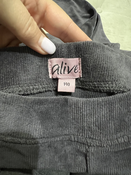 Брюки на девочку, новые Zara