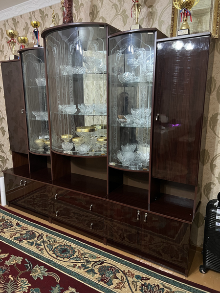 Продается СТЕНКА