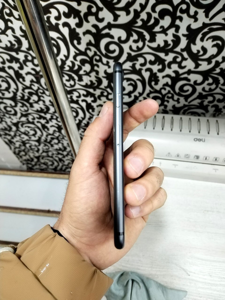 iPhone 8 srocho.