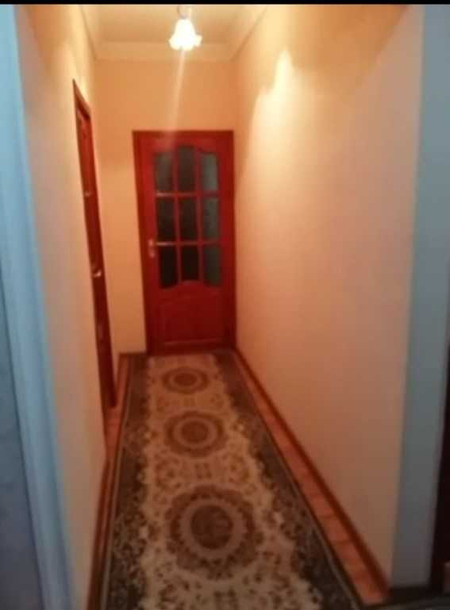 (К127144) Продается 5-ти комнатная квартира в Шайхантахурском районе.