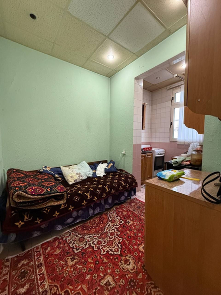 Срочно продаётся Юнусабад 11кв 2/3/4