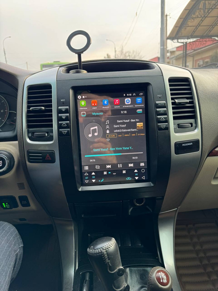 Tayota prado 120 tesla manitor