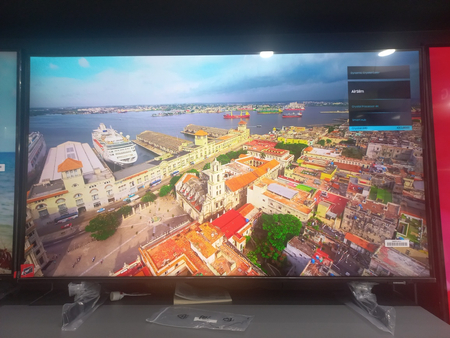 Телевизор Samsung 43AU9000 43