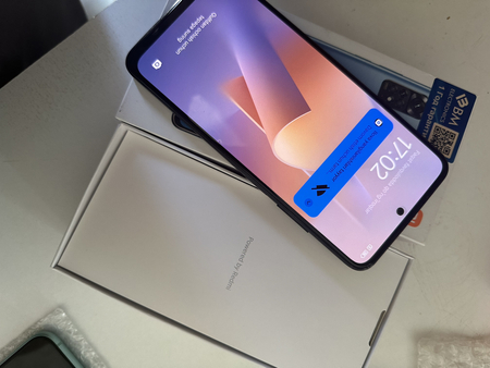 Redmi note 11 s sotiladi 128/8 usb orginal zaryatchik