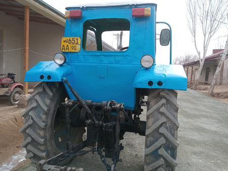 Traktor YMZ. Sotiladi