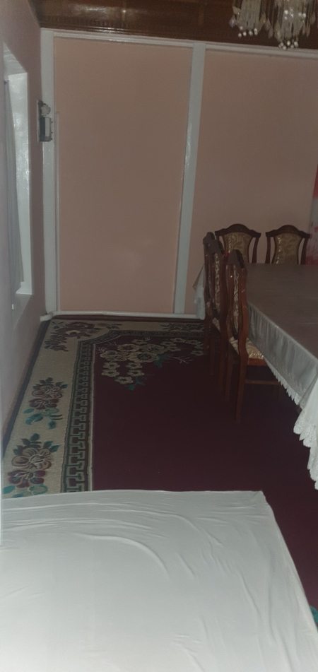 Продаётся участок своя,в хорошем месте.