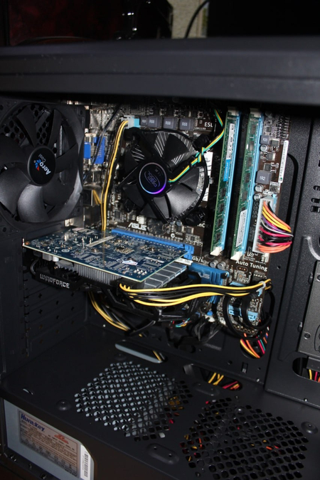 Kompyuter sotiladi intel core i5
