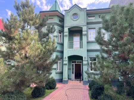 Аренда шикарного дома 5 соток в Мирзо-Улугбекском районе.