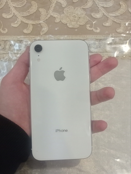 Iphone XR sotiladi
