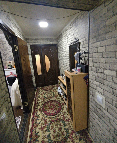 Чиланзар 23 2х комнатная балкон 1.5*3