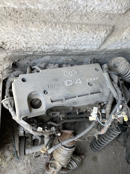 Мотор Toyota camry 1-AZ-FSE