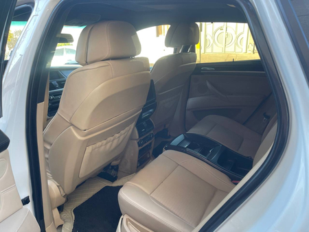 BMW  X6 M  Srochna
