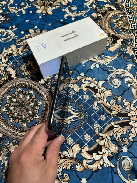 Realmi 11 layit.