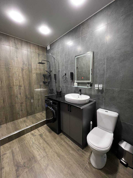 Срочно продается  2/2/4 квартира в центре  (ГМТ)
