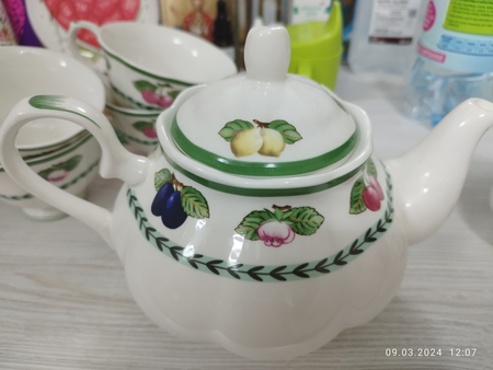 Чайный сервиз. Новый.