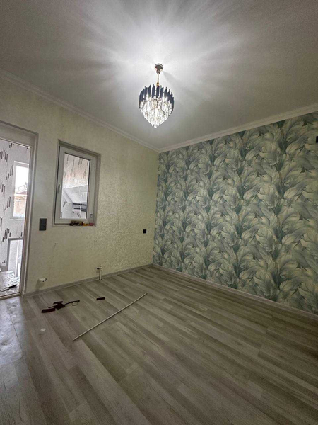 продам новый евро участок мет ро чикалова 1 от 3  ком