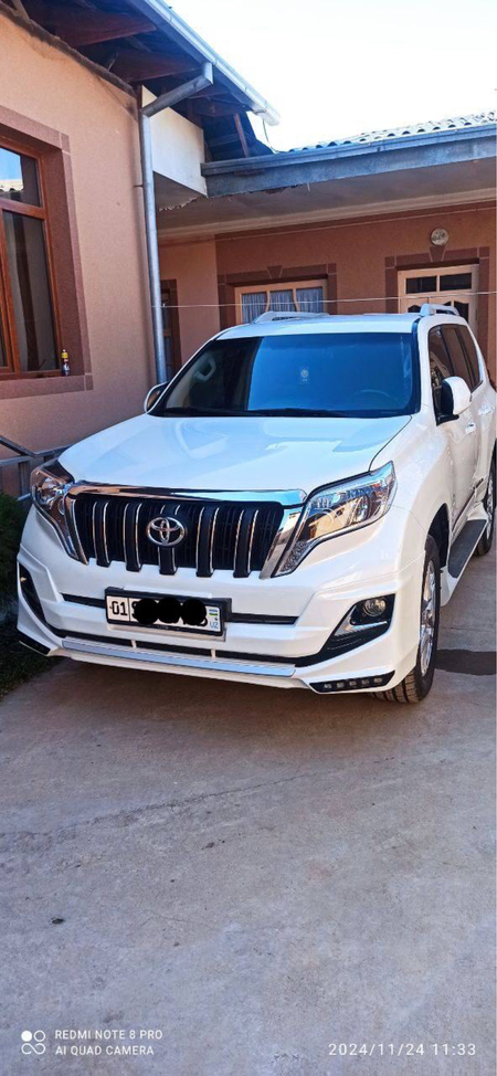 Toyota Land cruiser Prado
