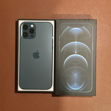 Продам iPhone 12 Pro Max 512Gb