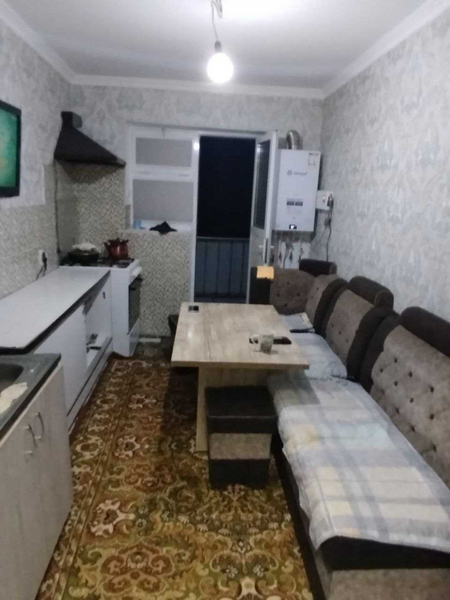 Mirzo Ulug'bek tumanida 3-xonali uy sotiladi