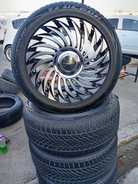 R18 Trikr maybach diska Balon Xolati idial