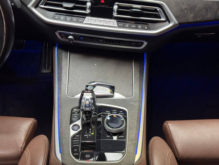 Продается абсолютно новый BMW X5 Facelift