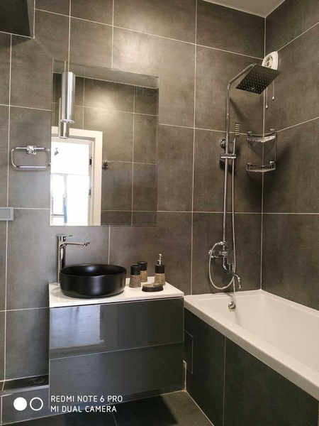 м.Космонавтов,Ц-7,ЦУМ 3-комнатная 5/9 70 м² евроремонт меб/тех