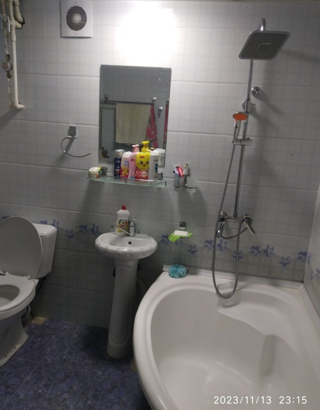 Srocna sotiladi kvartira