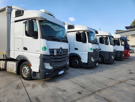Tayyor Biznes Logistika FURALAR SOTILADI