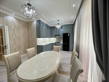 продается квартира 77 м2 3\4\7