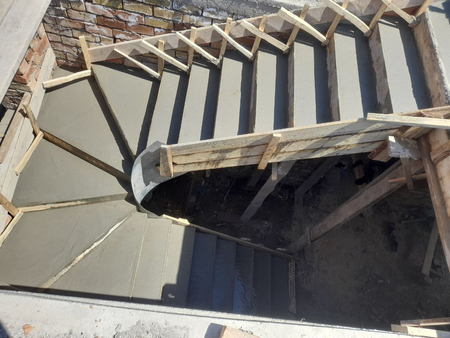 Barcha turdagi beton zinalar qilamiz