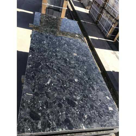 Labradorid granit tabiiy tosh /usta xizmati bor
