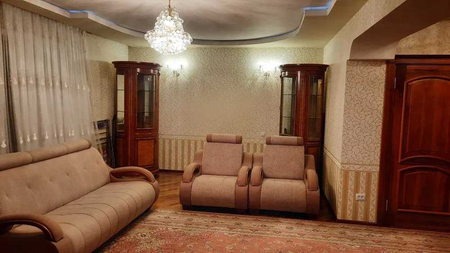 (К128633) Продается 3-х комнатная квартира в Шайхантахурском районе.